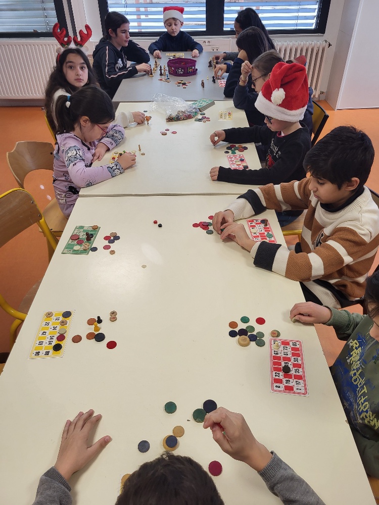 Bingos de Noël à Larrazet | Portail pédagogique du Tarn-et-Garonne